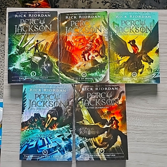 RickRiordan | Accents | Bundle Of Percy Jackson And Olympians Series ...